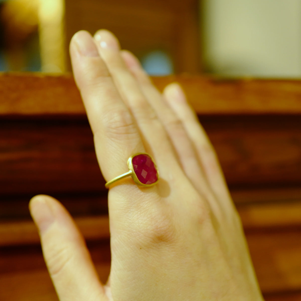 K18 Ruby ring – gram-onlineshop