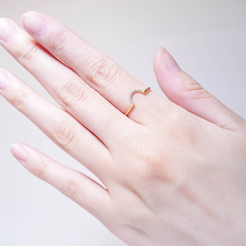 K18 half circle diamond – gram-onlineshop